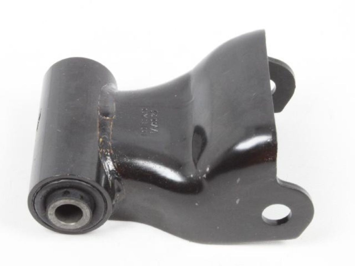 52113520AA Shackle Mopar